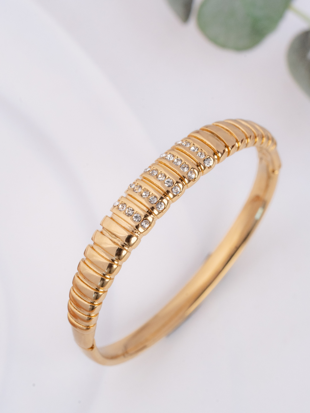 Buy Designer Bracelet for Women Online | Zeraki Jewels