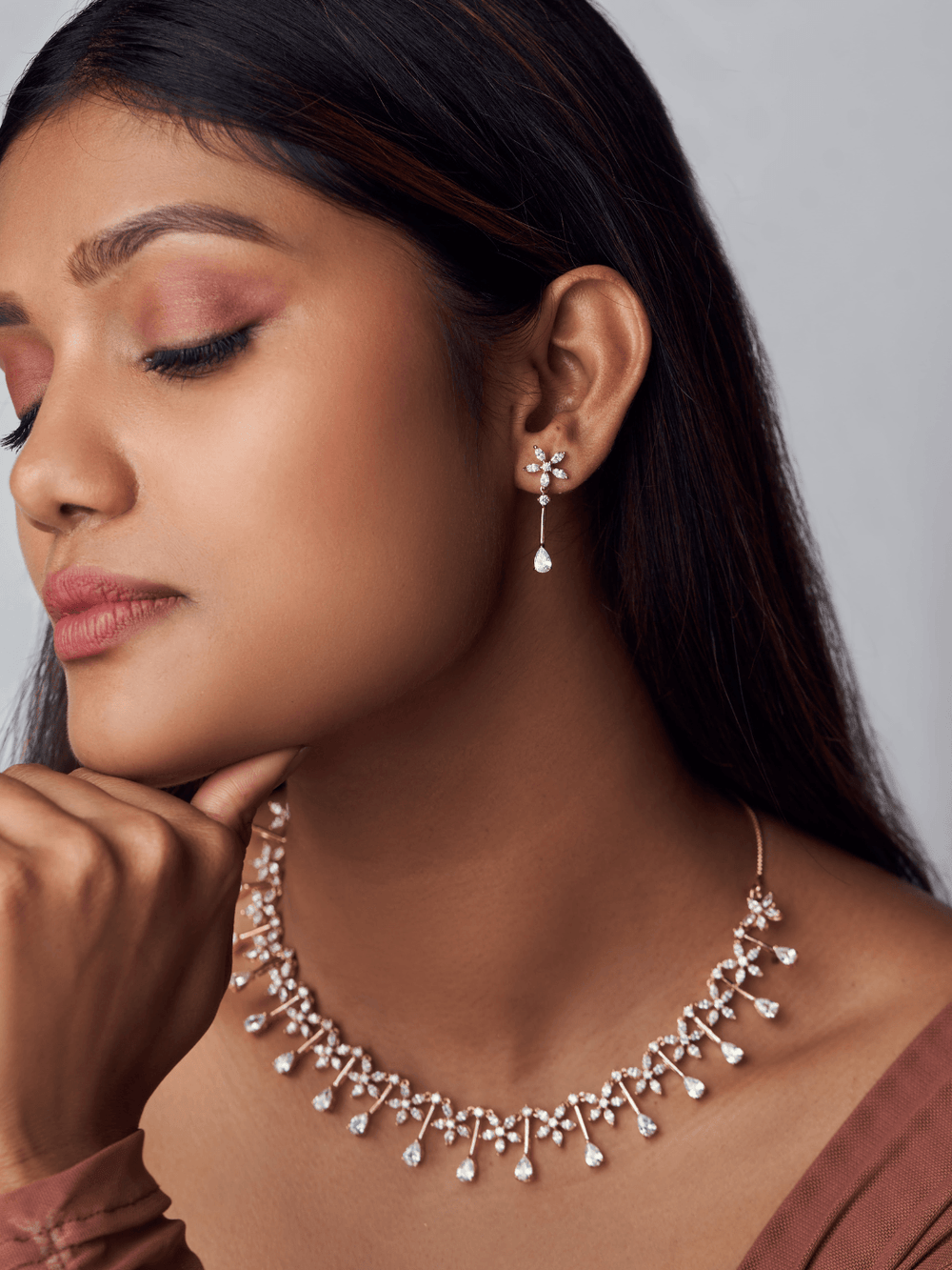 Shop Premium and Latest Designe Necklace Sets Online | Zeraki Jewels