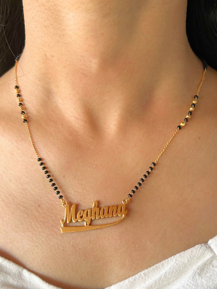 Stylish Naam Wale Short Mangalsutra Designs: Buy Name Mangalsutra ...